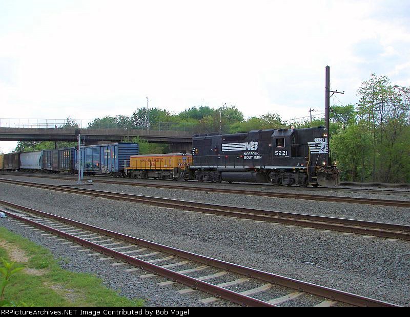 NS 5221 and UPY 904